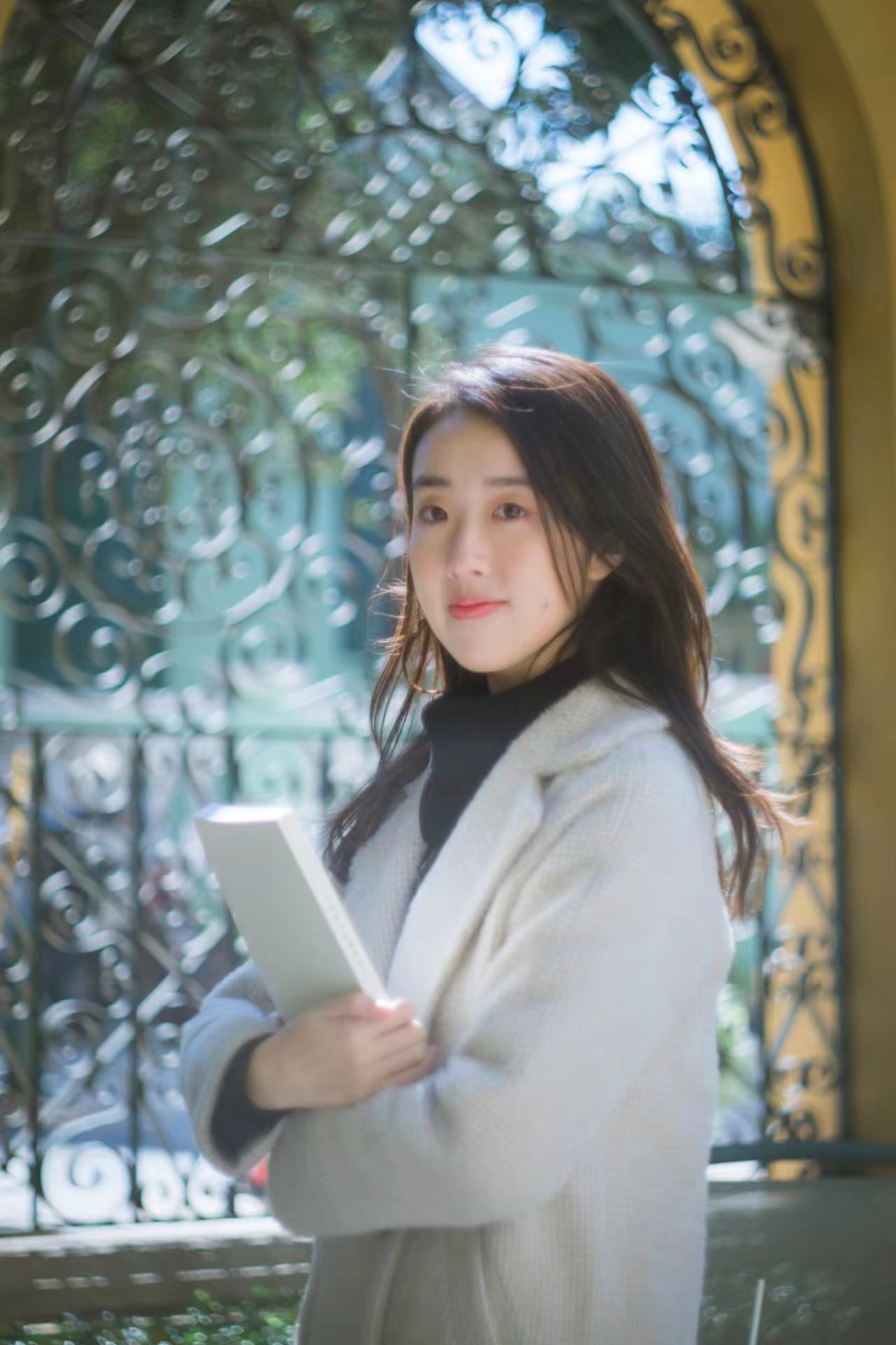 Ms. Fiona FANG - Cheong Kun Lun College | University of Macau